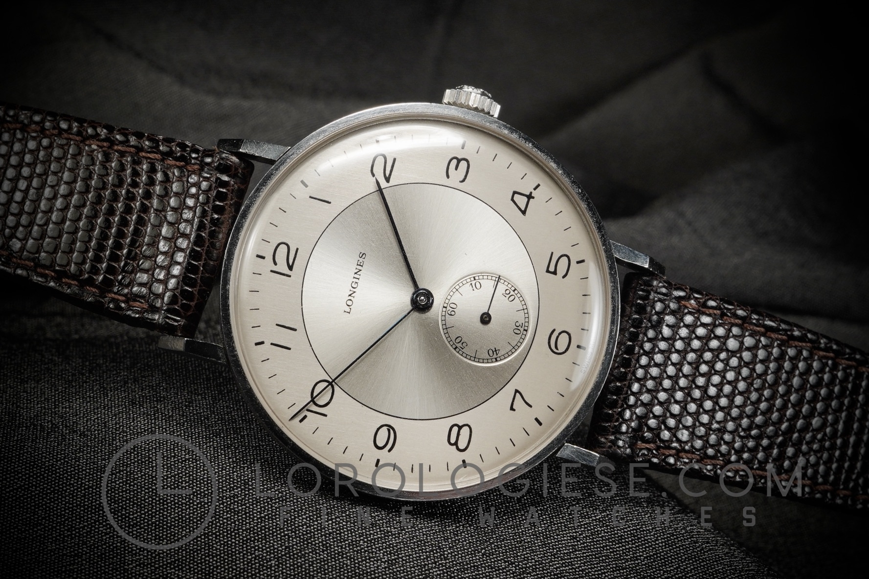 Longines - Barrel-Case Oversize 1942 Steel Watch - Cal. 23.M - Lorologiese Fine Watches