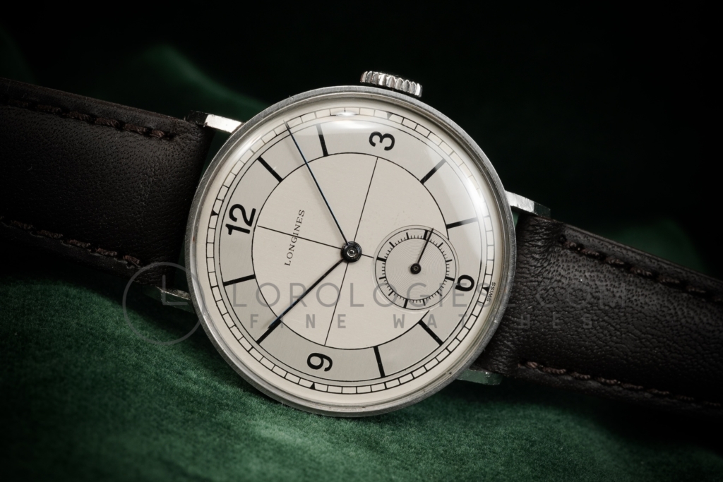 Longines - Barrel-Case Oversize 1943 Steel Watch - Cal. 12.68Z - Lorologiese Fine Watches