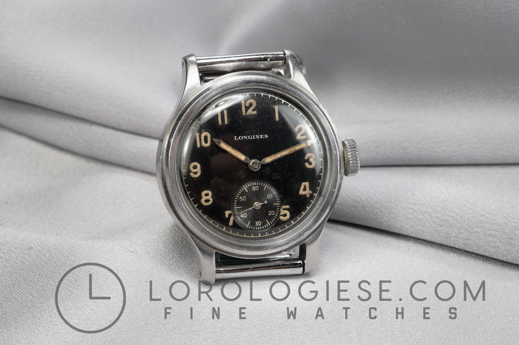 Longines - Tre Tacche Original 1941 Step Case Steel Watch - Cal. 12.68Z - Lorologiese Fine Watches
